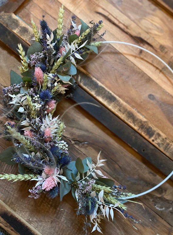 Home & Living Dried Flowers Loop Wreaths etna.com.pe