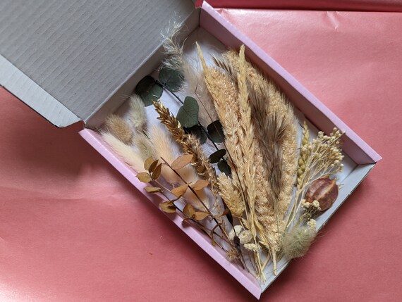 Mini Dried Flowers Box for Cakes & Crafts Letterbox - Etsy UK