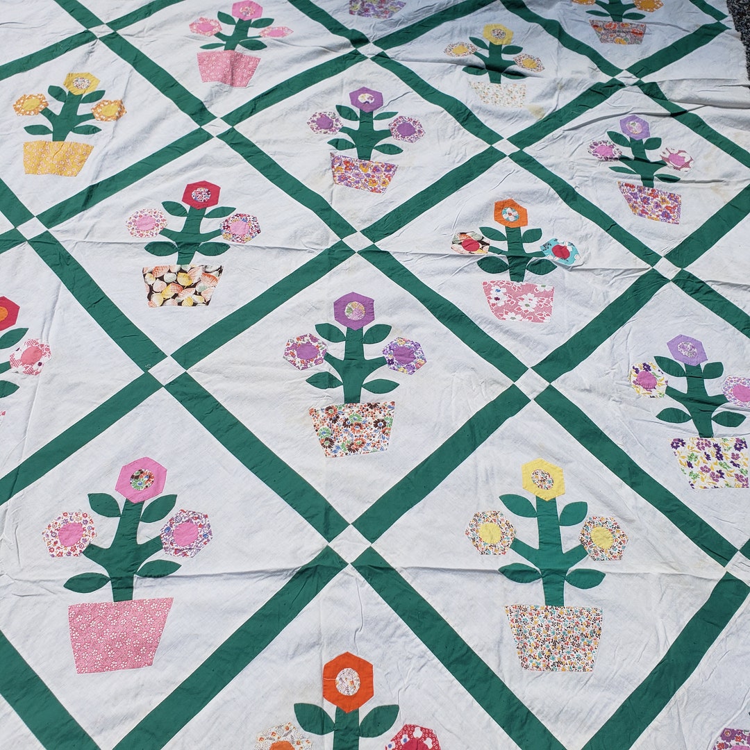 Antique Quilt Top Large Flower Pattern Collectible - Etsy