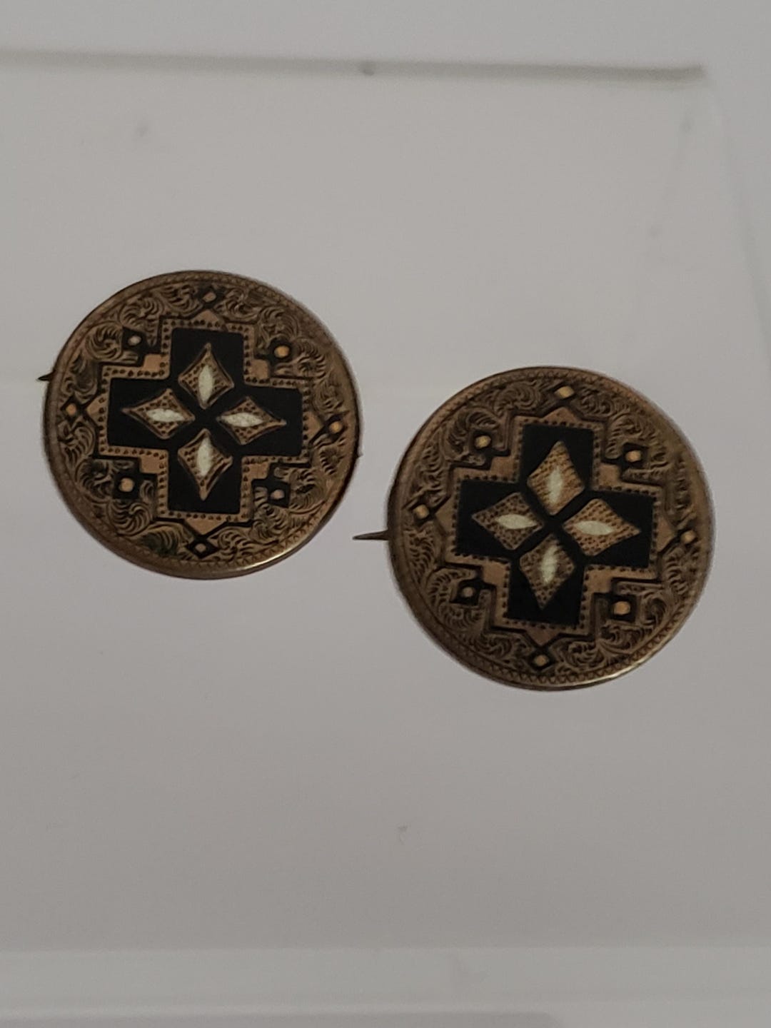 Scatter Pins Antique Ornate Matching Set Retro Collectible Vintage ...