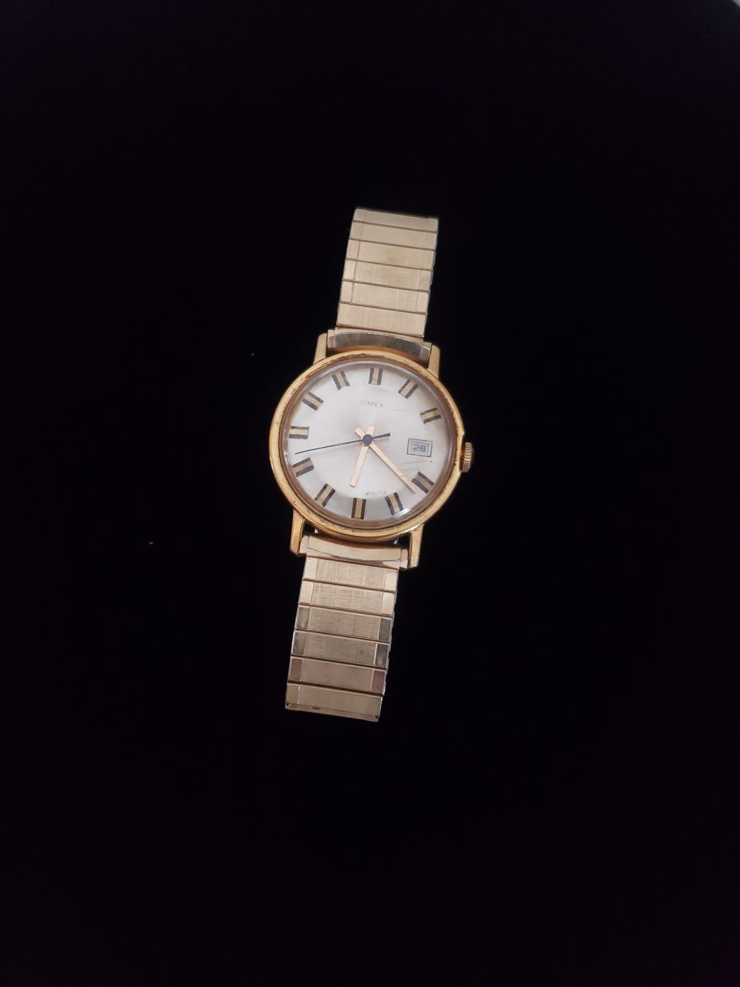 Timex Wrist Watch Automatic Retro Collectible Time Piece Round Face ...