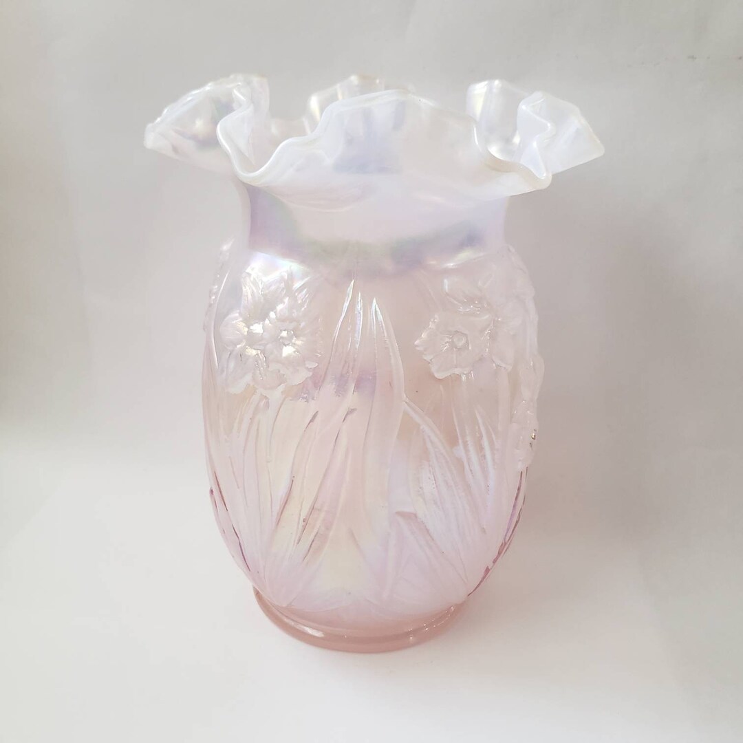 Fenton Vase Pink Flower Vase Irresident Rare Retro Collectible Studio ...