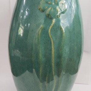 Vintage Pottery Vase Green Flower Floral Pattern Rare Retro Collectible ...