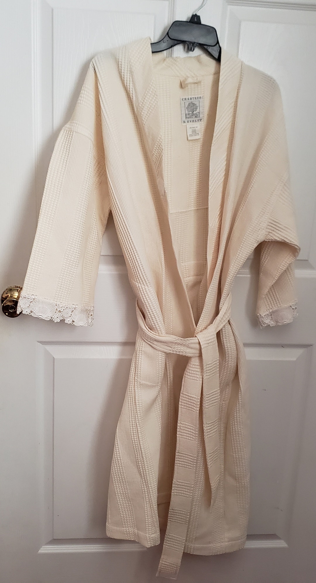 Robe Crabtree & Evelyn Size XS/S Shell Theme Collectible - Etsy
