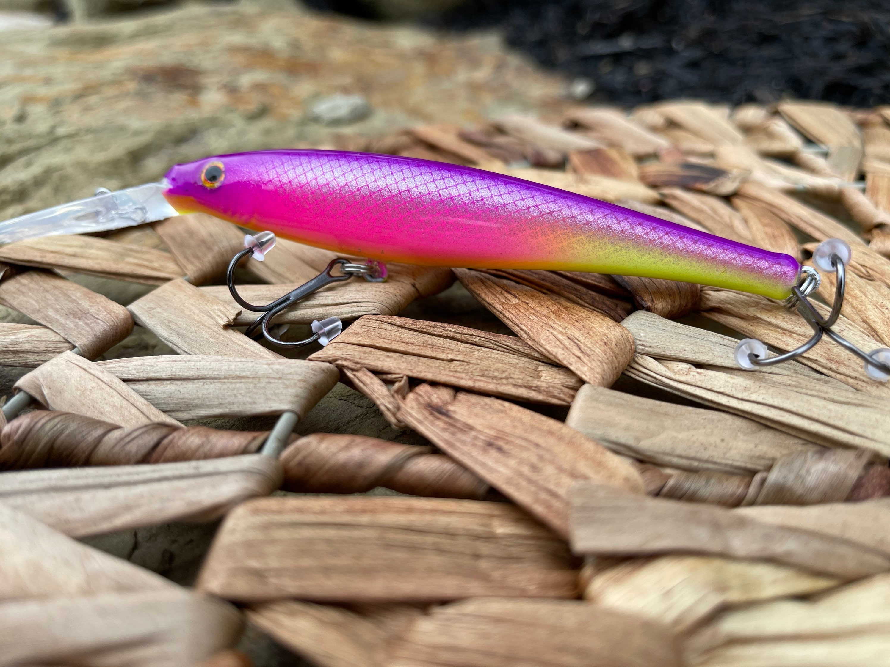 Berkley Flicker Minnow 11 CUSTOM UV Glow - Etsy UK