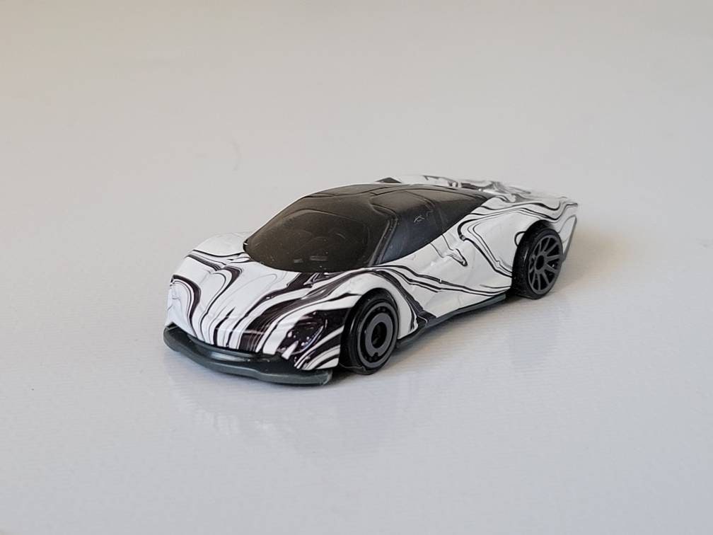Hot Wheels Mclaren Speedtail Hydro Dip Mclaren Speedtail Hot Wheels ...
