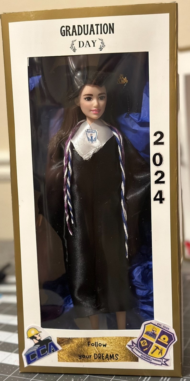Diploma Divas Graduation Dolls by B-inspired Give Your Graduate a ...