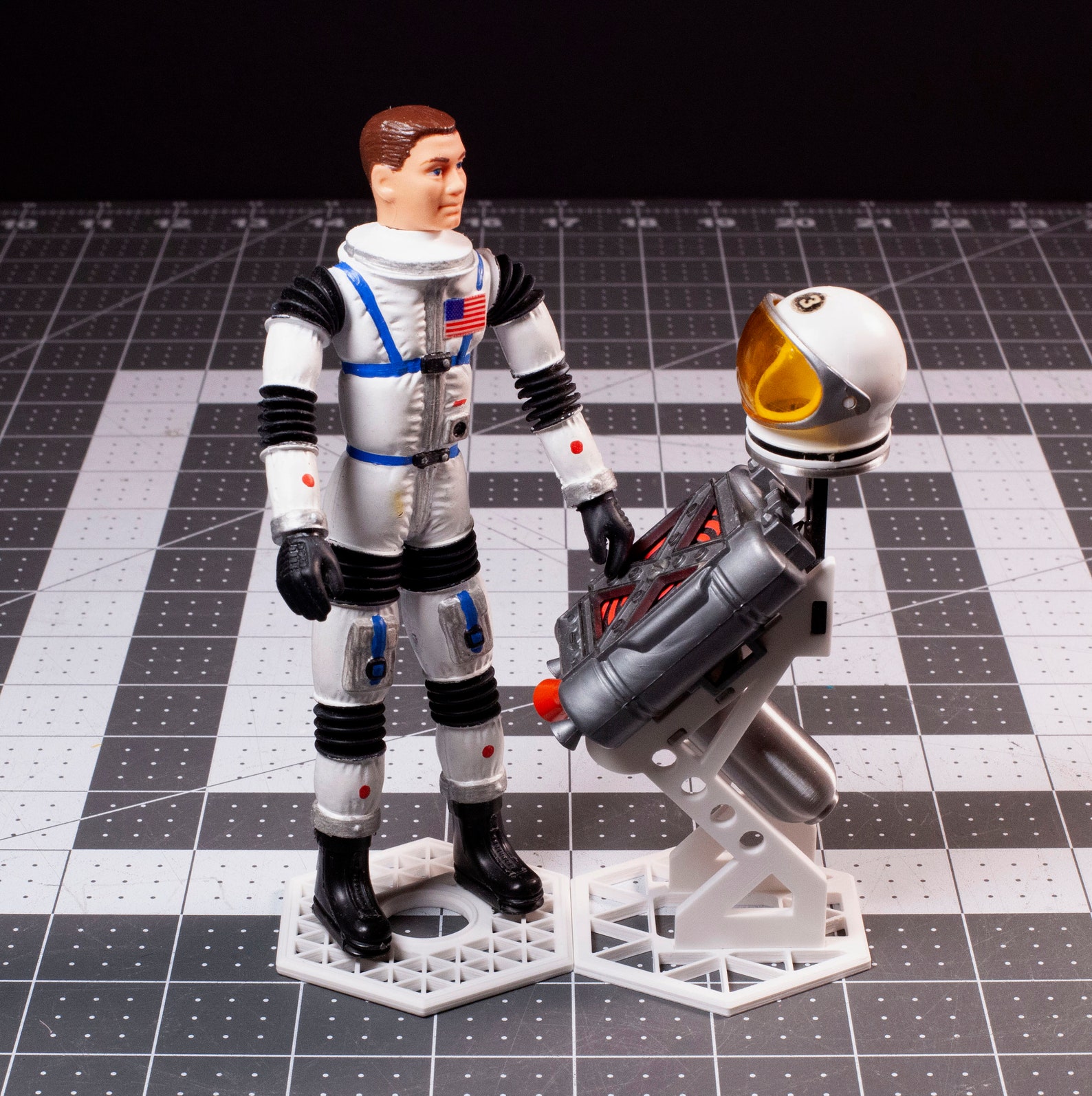 Major Matt Mason Jet Pack and Helmet Display Stand figures, Helmets and ...