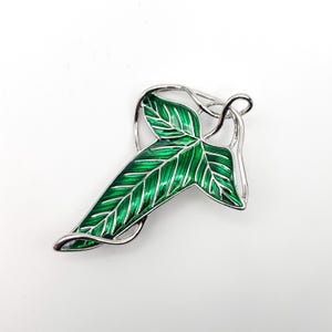 Green Enamel Ivy Leaf Pin: Silver Elf Cloak Brooch - Etsy