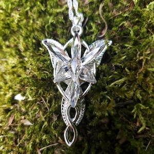 Elf Star Necklace: A Sparkling Symbol of Elven Grace and Love - Etsy