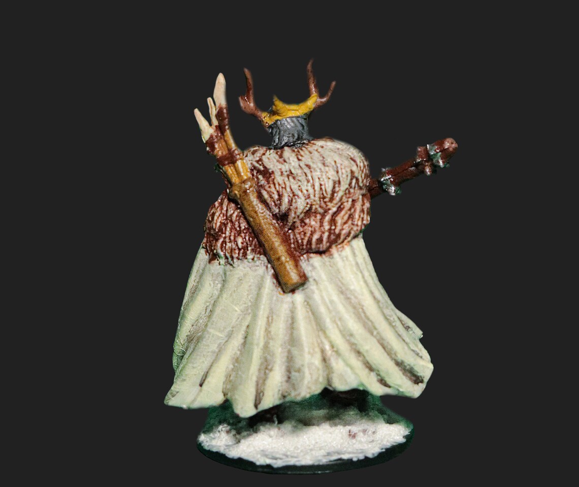Humanoid Snow Druid handpainted nolzur's Marvelous Miniatures - Etsy