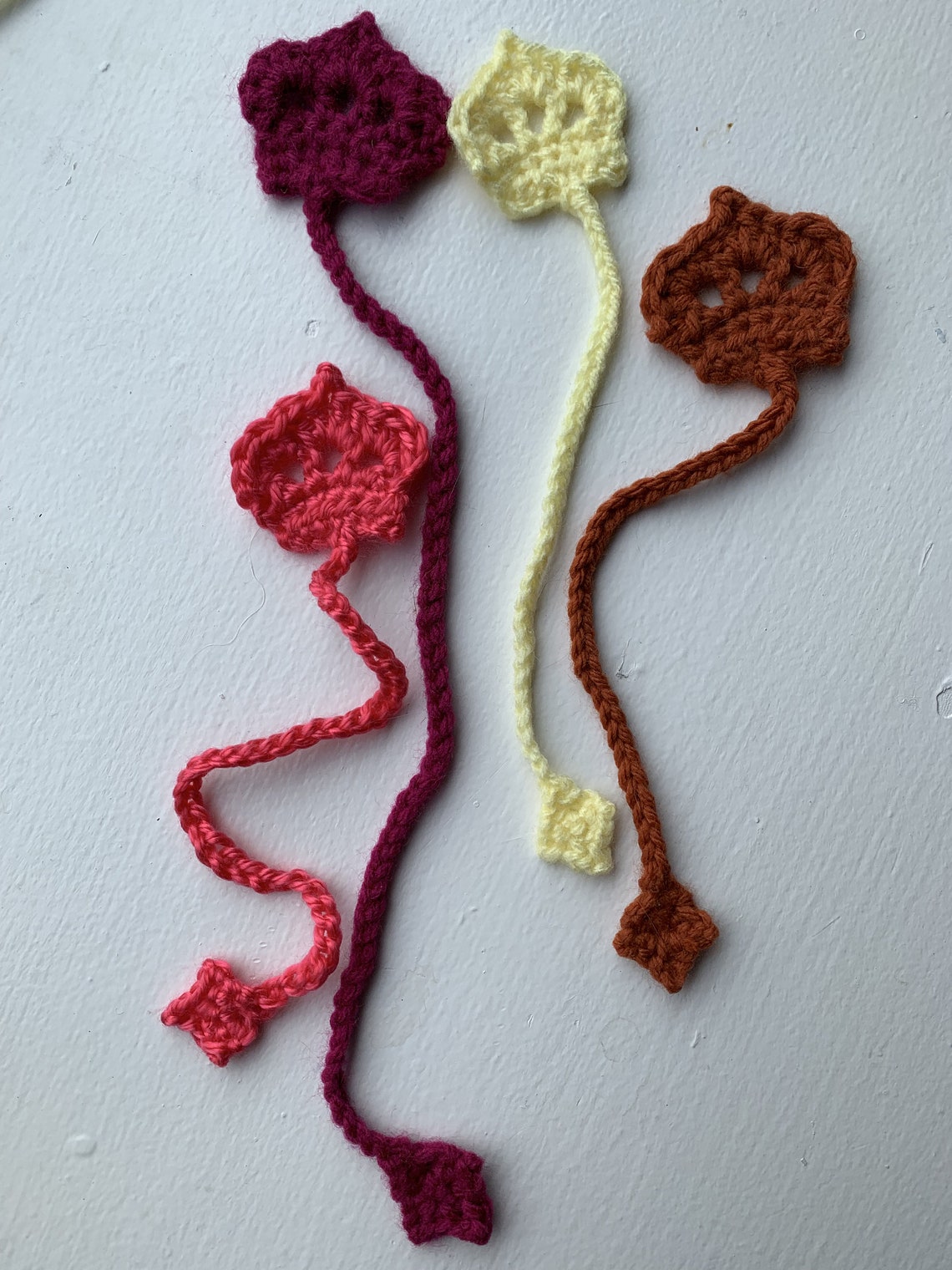 Crochet CROWN BOOKMARK *pattern* - Etsy