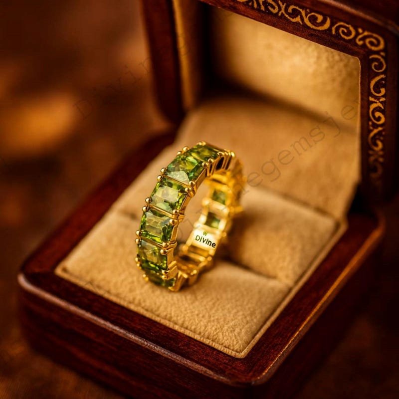 Crystal Gem Band Ring - Etsy