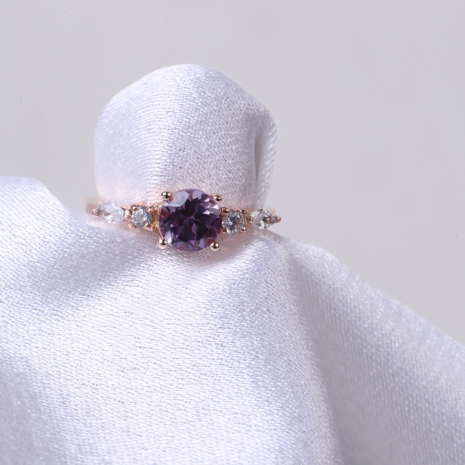 Vintage Alexandrite Ring Elegant Design Ring June - Etsy