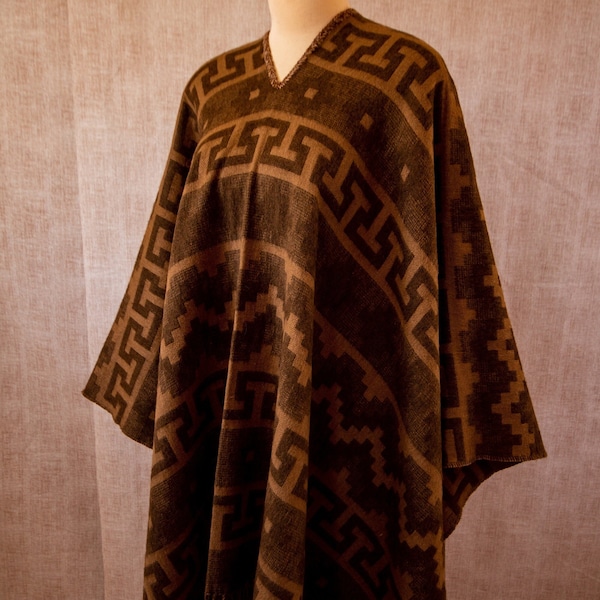 Peruvian Poncho - Etsy