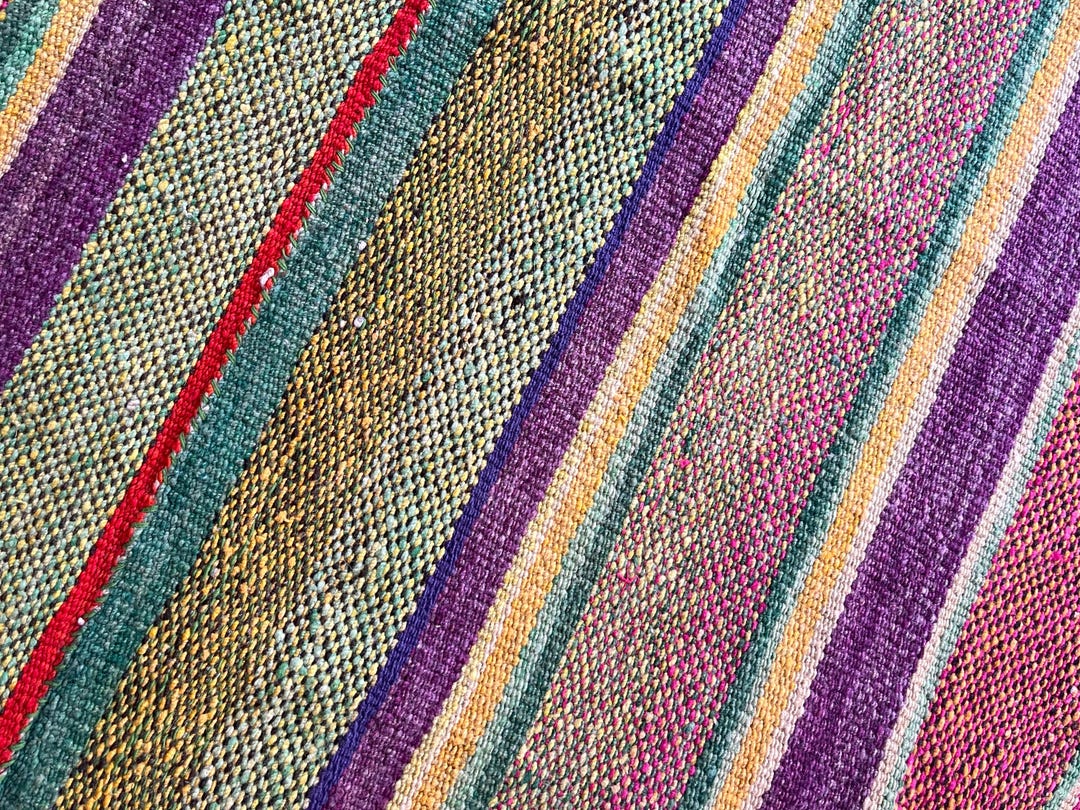 Authentic Peruvian Rug 4,92 Ft X 4,76 Ft - (3.22 Kg) - Sheep Wool Rug ...