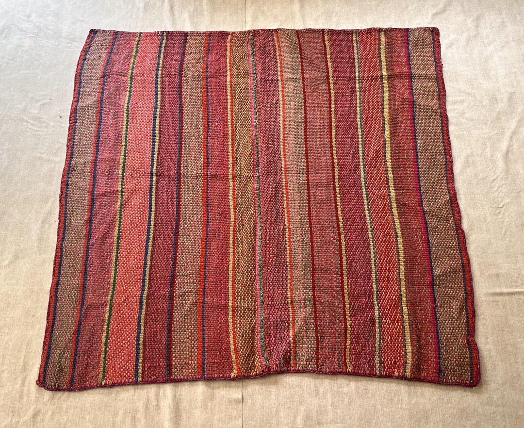 Authentic Peruvian Rug 4.82 Ft X 4.73 Ft - (3.07kg) - Sheep Wool Rug ...