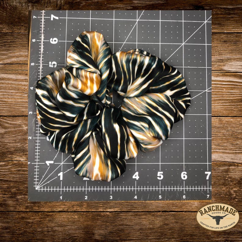 Linepatterns Greenzebra Satin Wild Rag: Western Cowboy Neckerchief Men ...