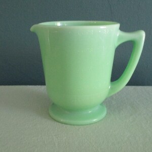 Vintage Mckee Jadeite 1 Quart Measuring Cup (rare-htf) - Etsy
