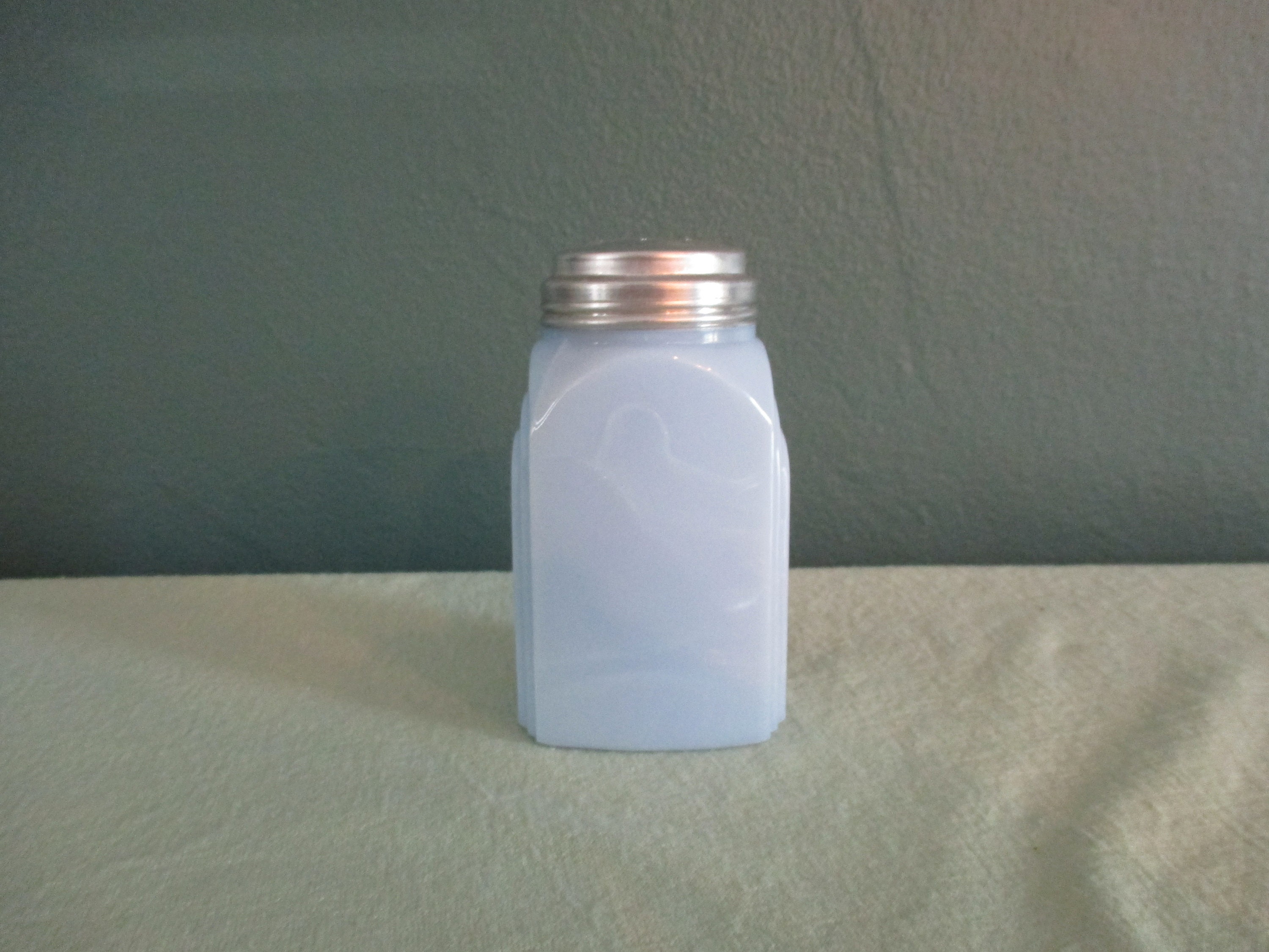 Vintage Mckee Delphite Roman Arch Shaker Rare HTF - Etsy