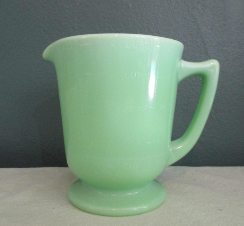 Vintage Mckee Jadeite 1 Quart Measuring Cup (rare-htf) - Etsy