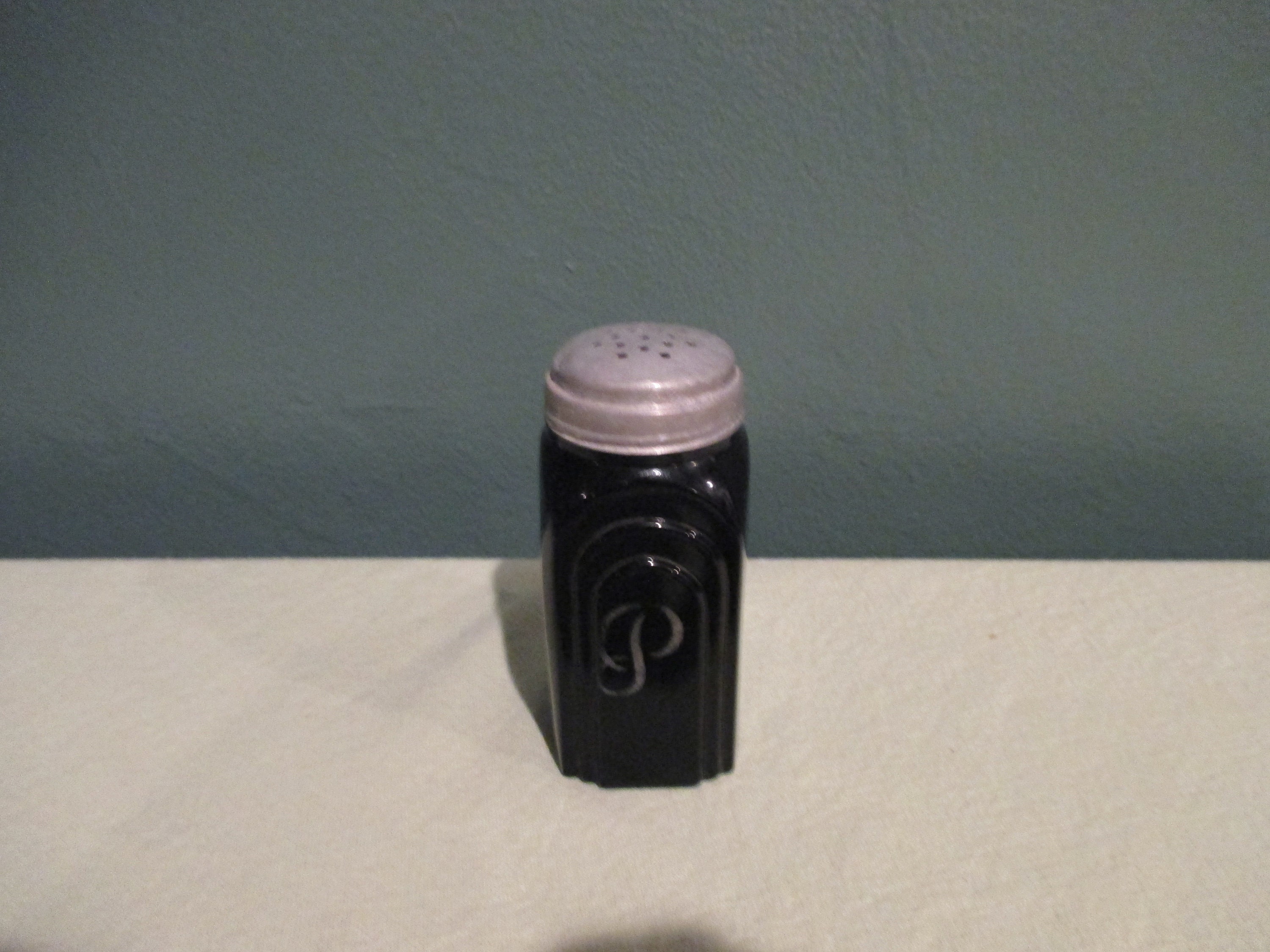 Vintage Mckee Black initial Roman Arch Pepper Shaker lettering on the ...