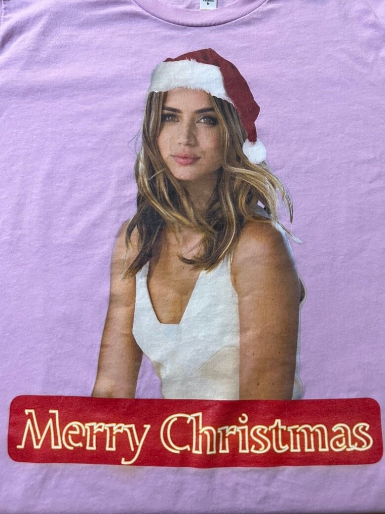 Ana De Armas Christmas T Print - Etsy