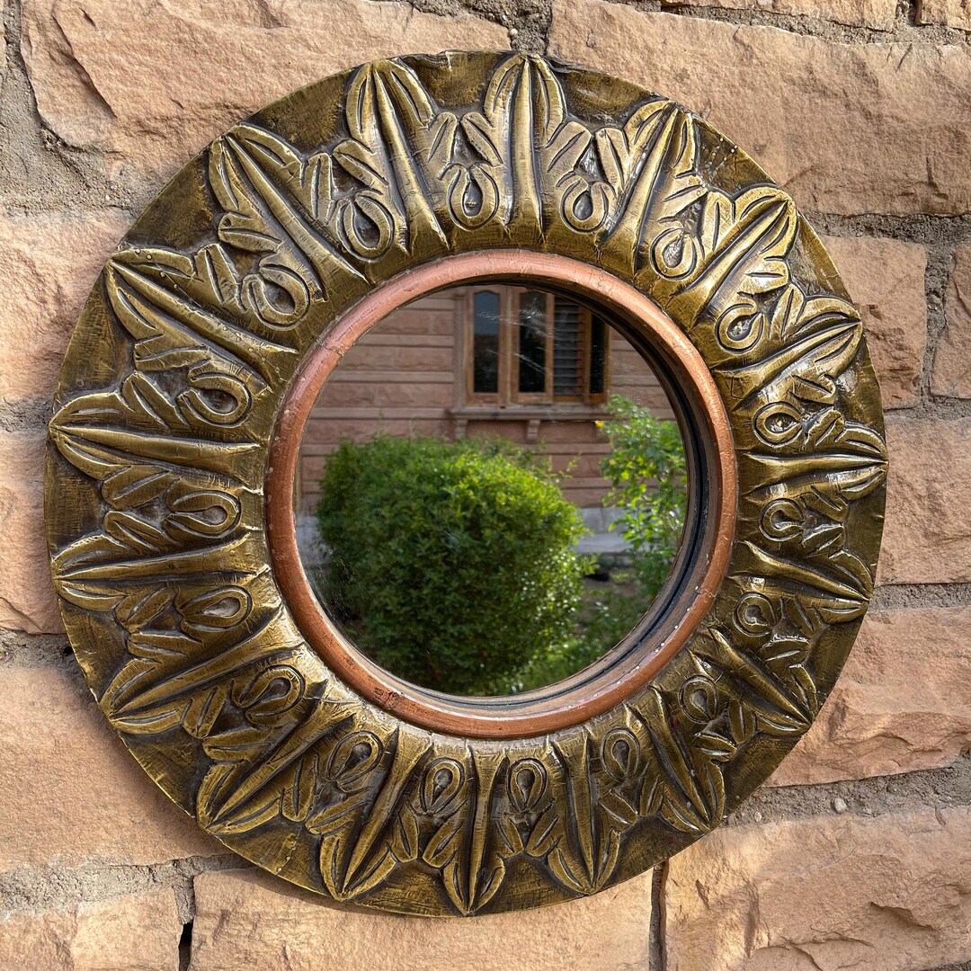 Wooden Round Brass Wall Mirror | Handicraft Bedroom Decor Wall Mirror ...