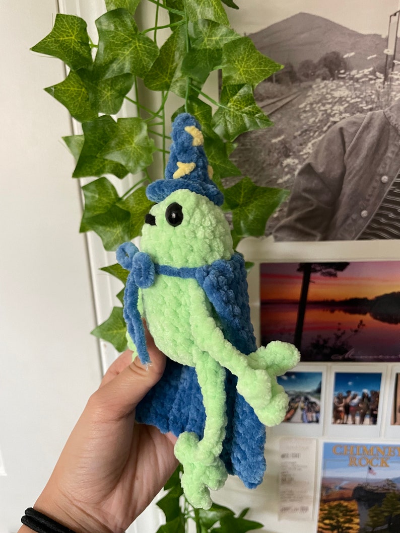 Crochet Wizard Leggy Frog - Etsy