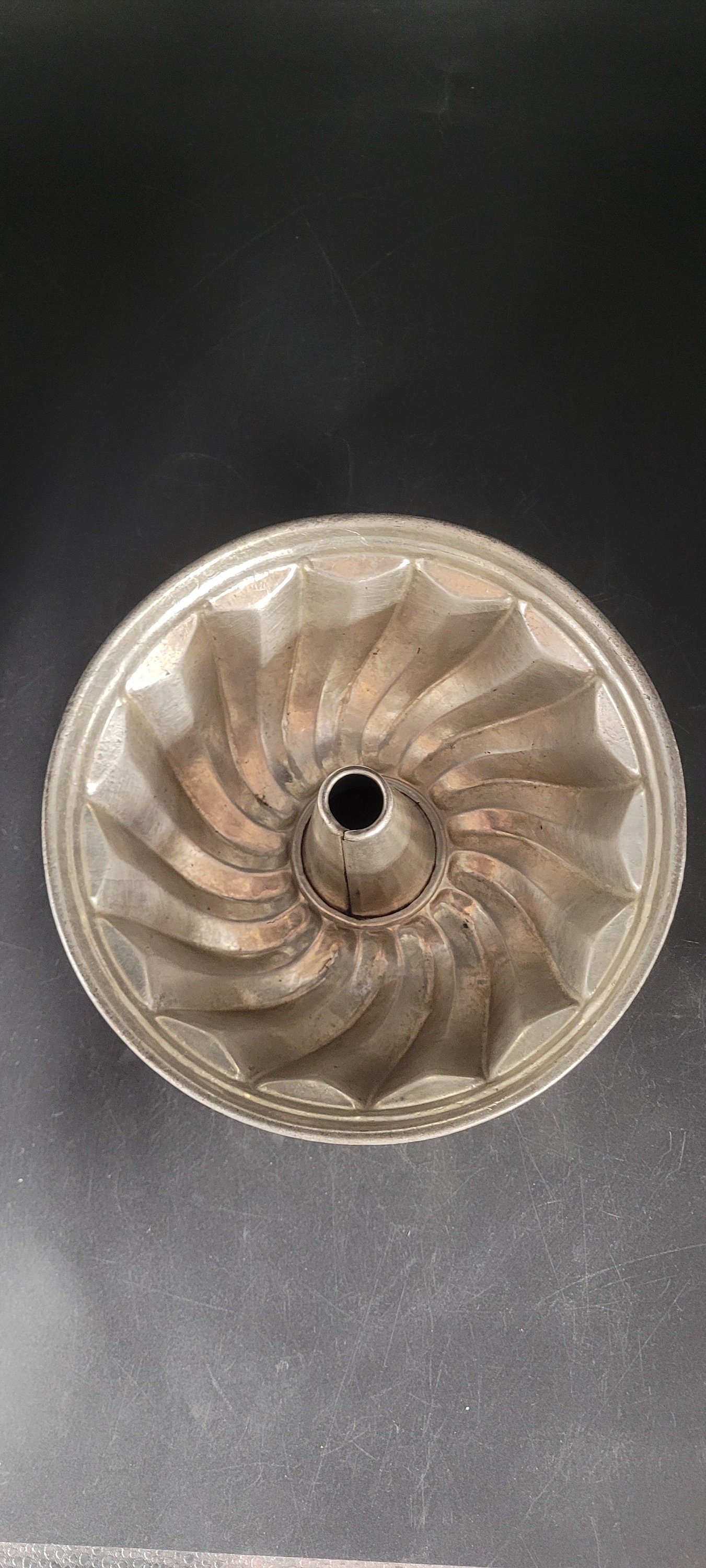 Vintage Tin-coated Round Bundt Pan, Vintage Jello Mold, Old Bundt Pan ...