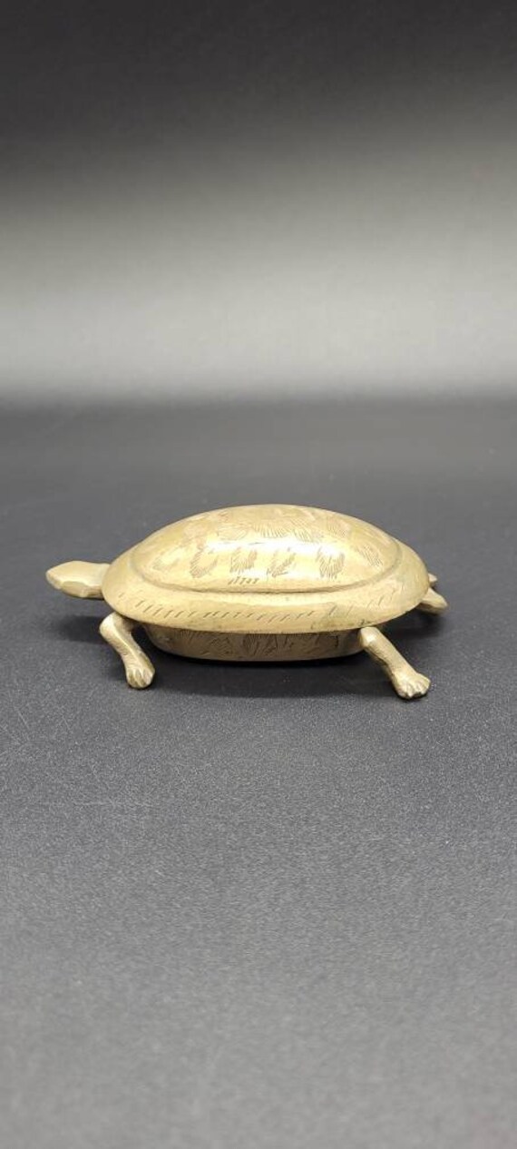 Vintage Brass Turtle Trinket Gem