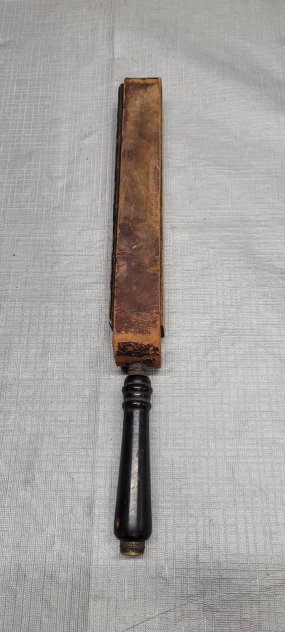 Vintage Wood and Leather Barber Strop Razor Sharpener Blade Sharpener ...