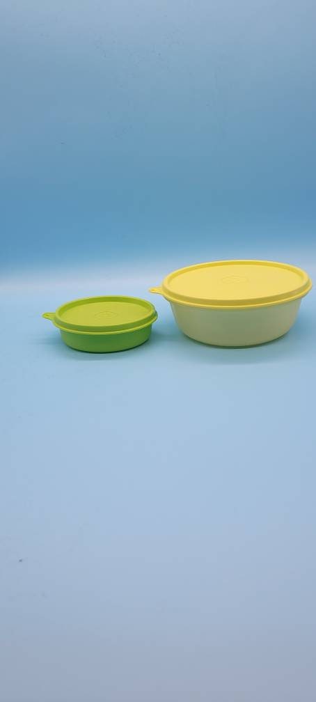 Vintage Set of 2 Tupperware Green and Yellow Bowls With Lids ...
