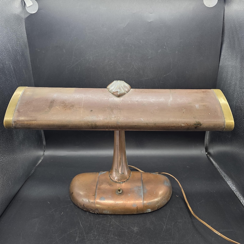 Vintage Mcm Banker Lamp - Etsy