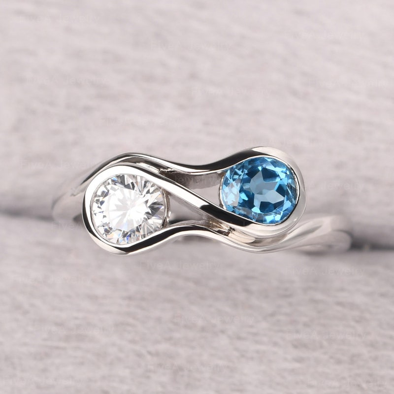 Mothers Day Rings 2 Stones