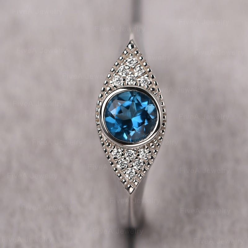 Horizontal Ring - Etsy