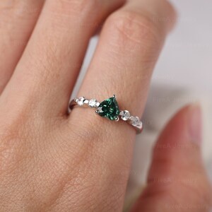 Vintage Green Sapphire Promise Ring Sterling Silver Heart - Etsy