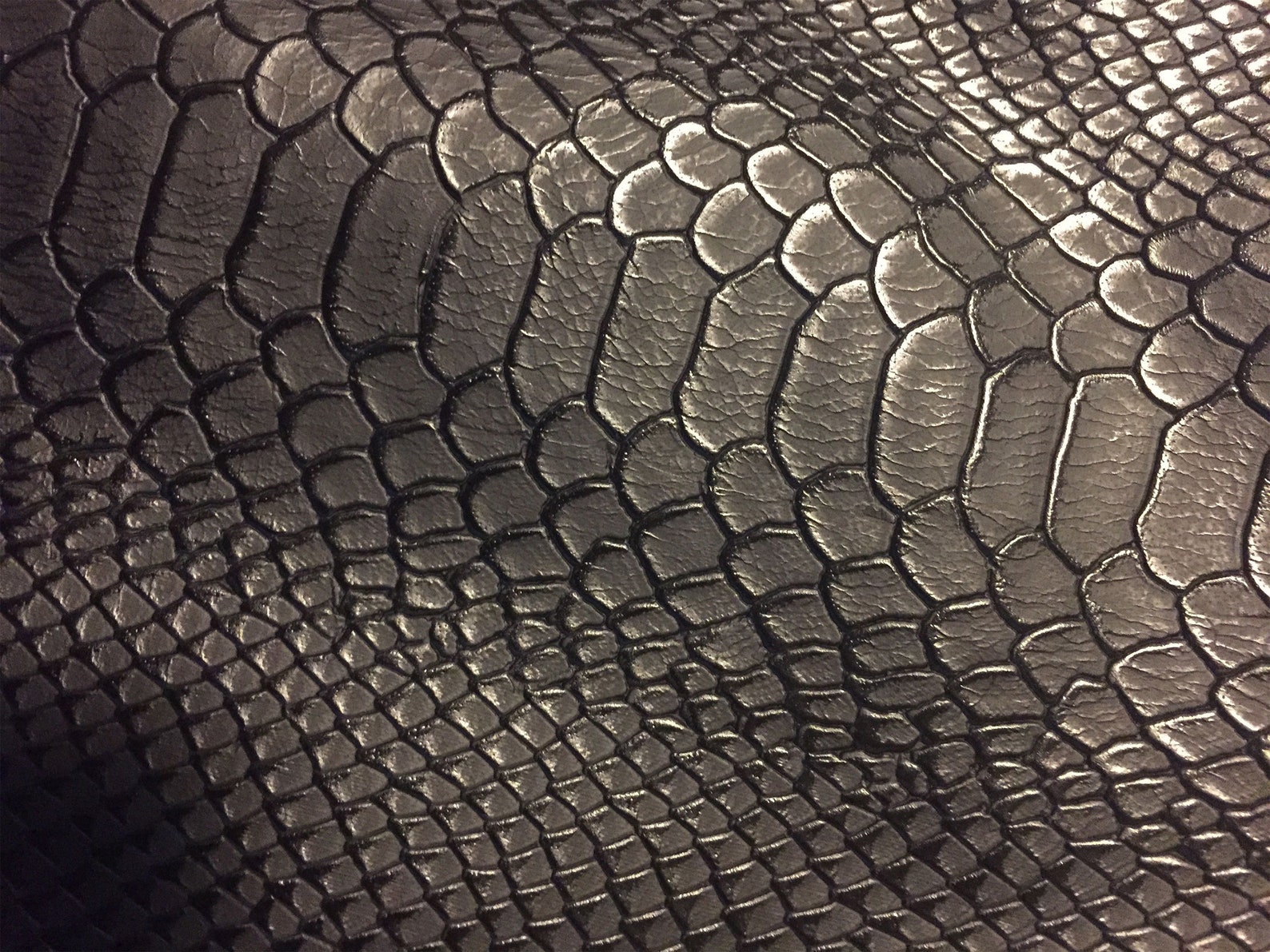 Wallpaper Gray Textured Snake Skin Wall Art Mural - Etsy