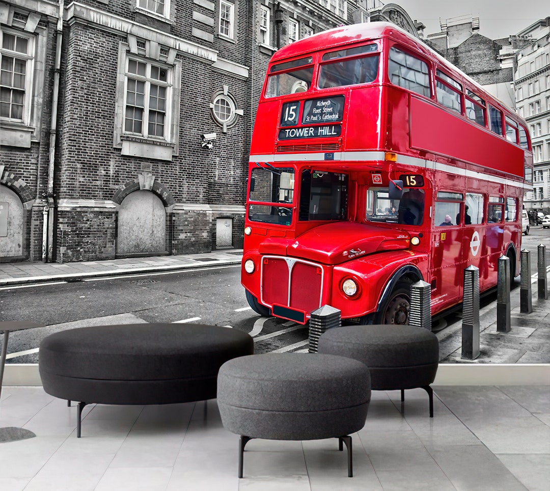 Wallpaper Red Omnibus on the Street of London Wallcovering on Non-woven ...