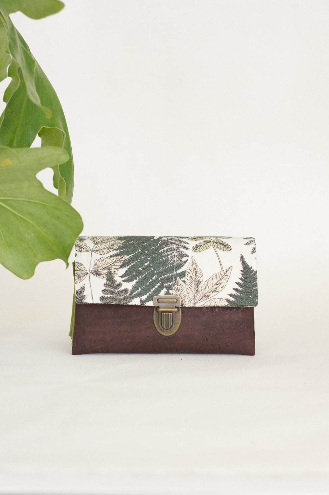 Small Cork Wallet With Clasp, Ladies, Leaves, Green - Etsy