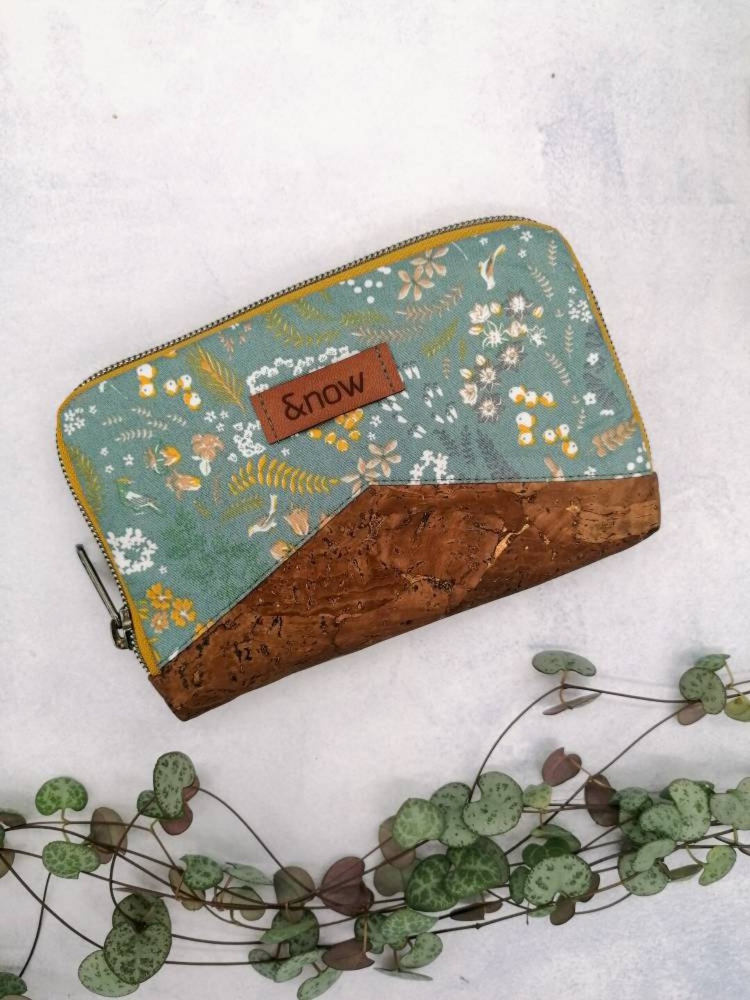 Small Cork Wallet With Zip, Little Mynta - Etsy