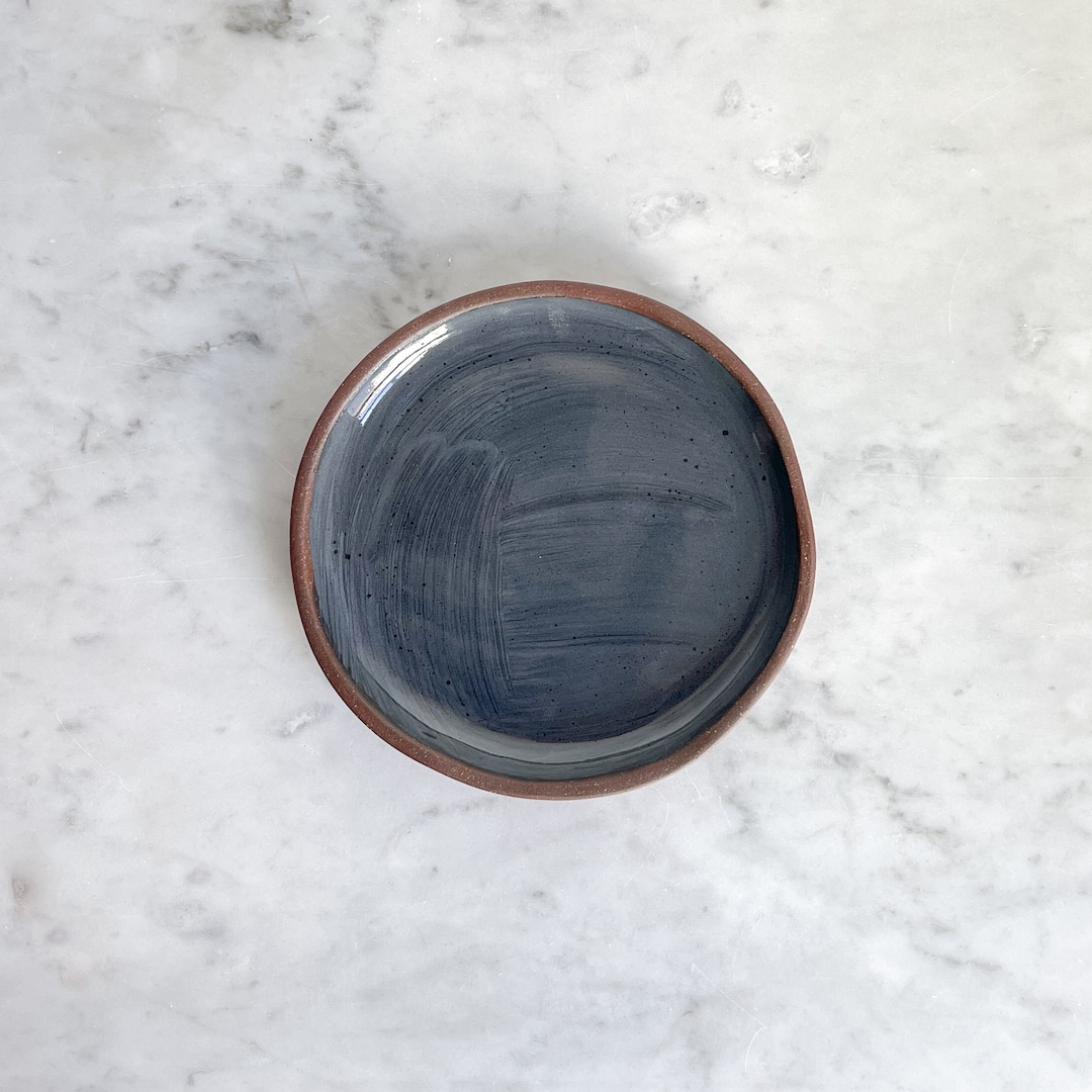 Small Terra-cotta Plates Gray - Etsy