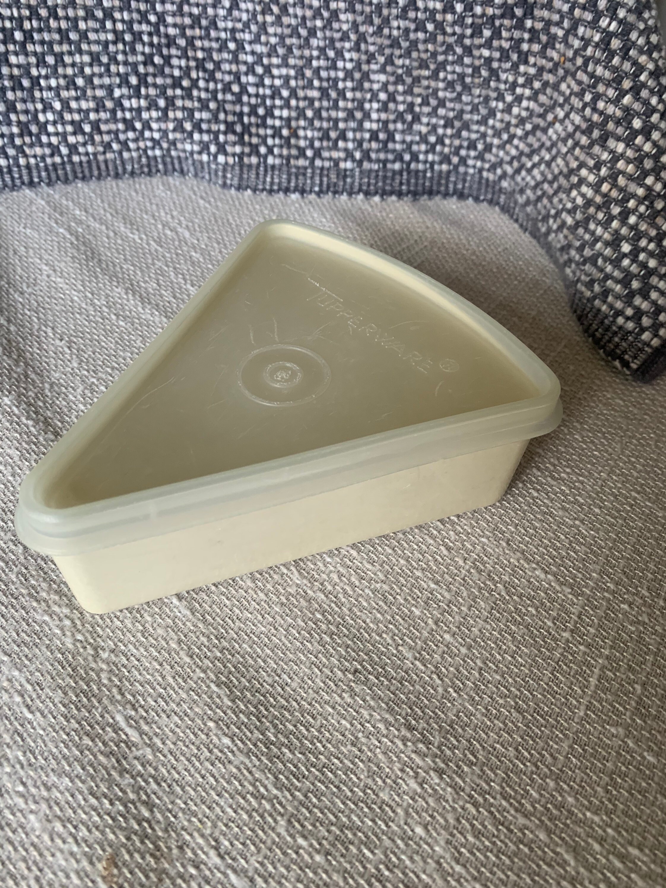 Vintage Pie Tupperware - Etsy
