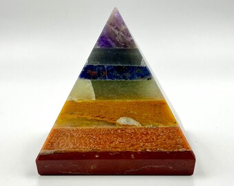 7 Chakra Healing Pyramid: Crystal Energy Generator, Reiki Meditation ...
