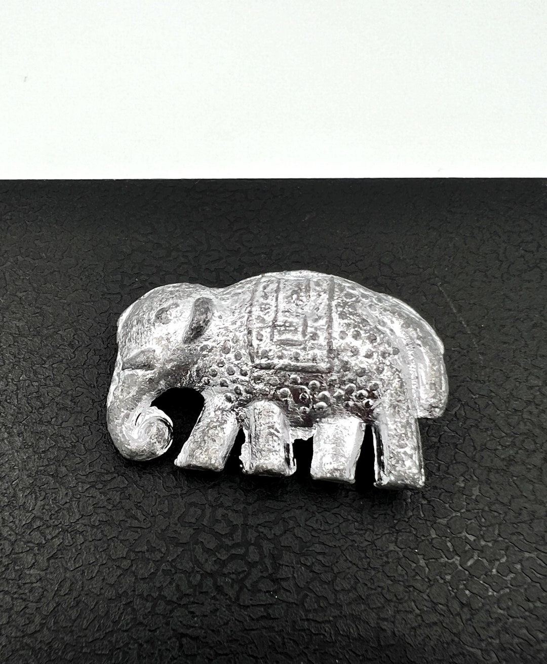Lead Elephant Figure for Vastu | Feng Shui Elephant Decor | Vastu ...