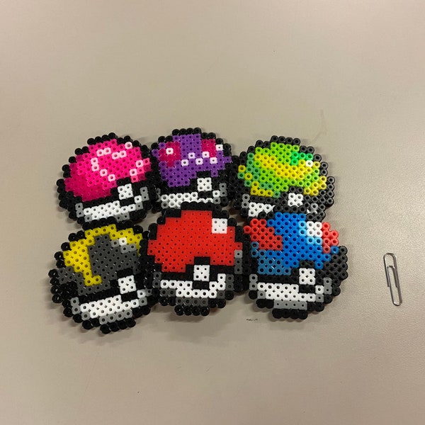 Pokeball Perler Bead - Etsy