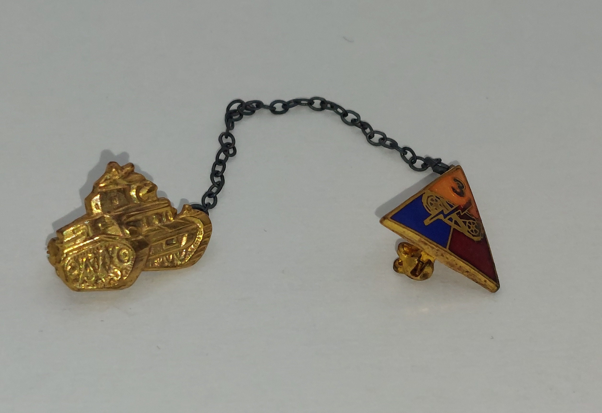 1st Armored Division Tank and Triangle Military Pin - Etsy