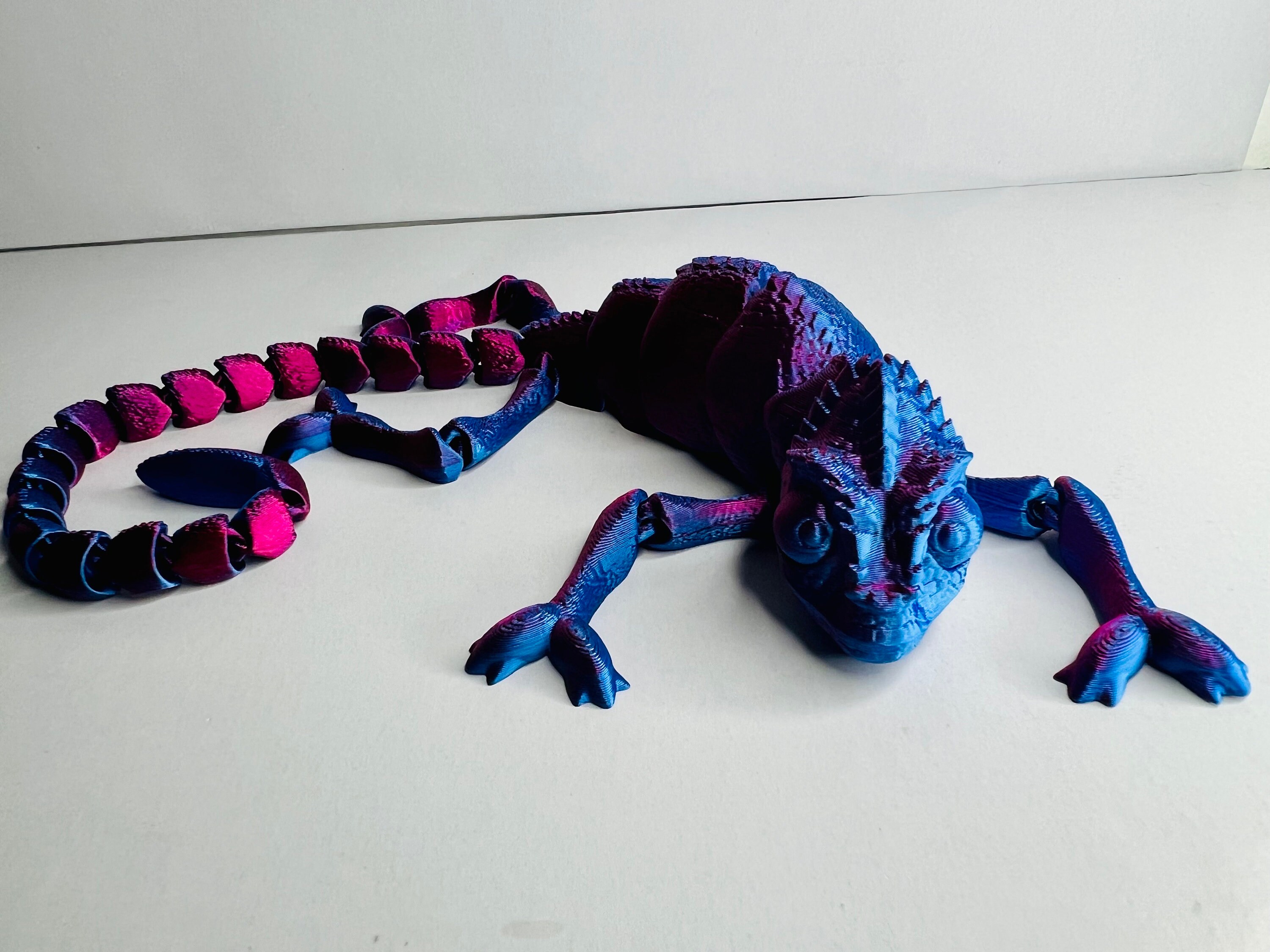 Articulating Chameleon Desk Fidget Figure - Etsy
