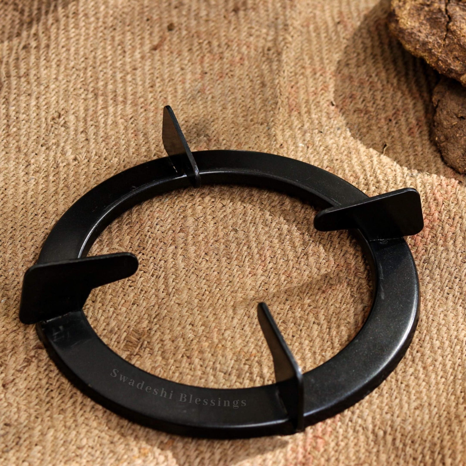 Swadeshi Blessings Gas Cooktop Stand for Curved Bottom Clay - Etsy