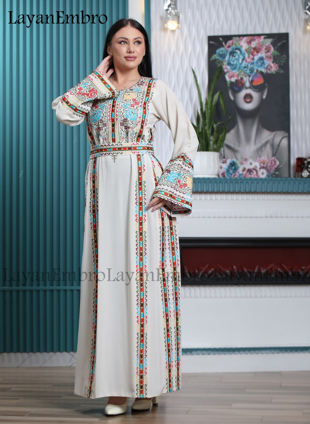 Palestinian Embroidered Thawb Dress. مطرزات شرقية عربية ثوب فلسطيني ...